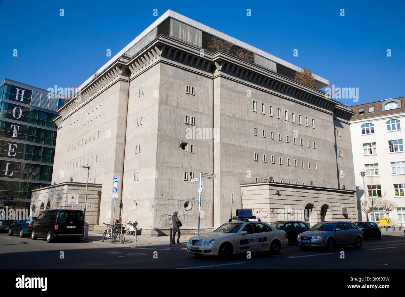 bunker berlin germany Stock Photo - Alamy