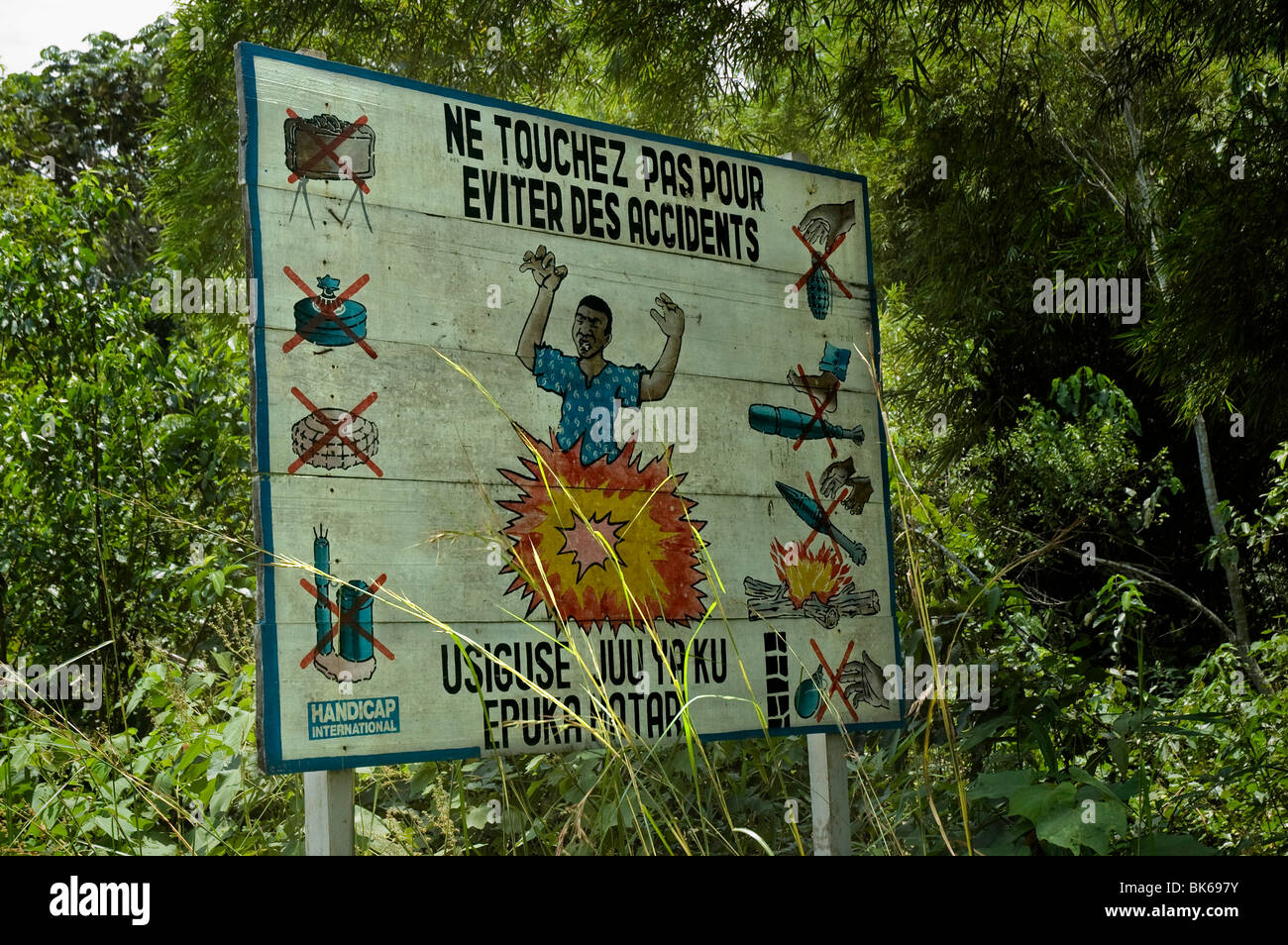 Minefield warning sign hi-res stock photography and images - Alamy