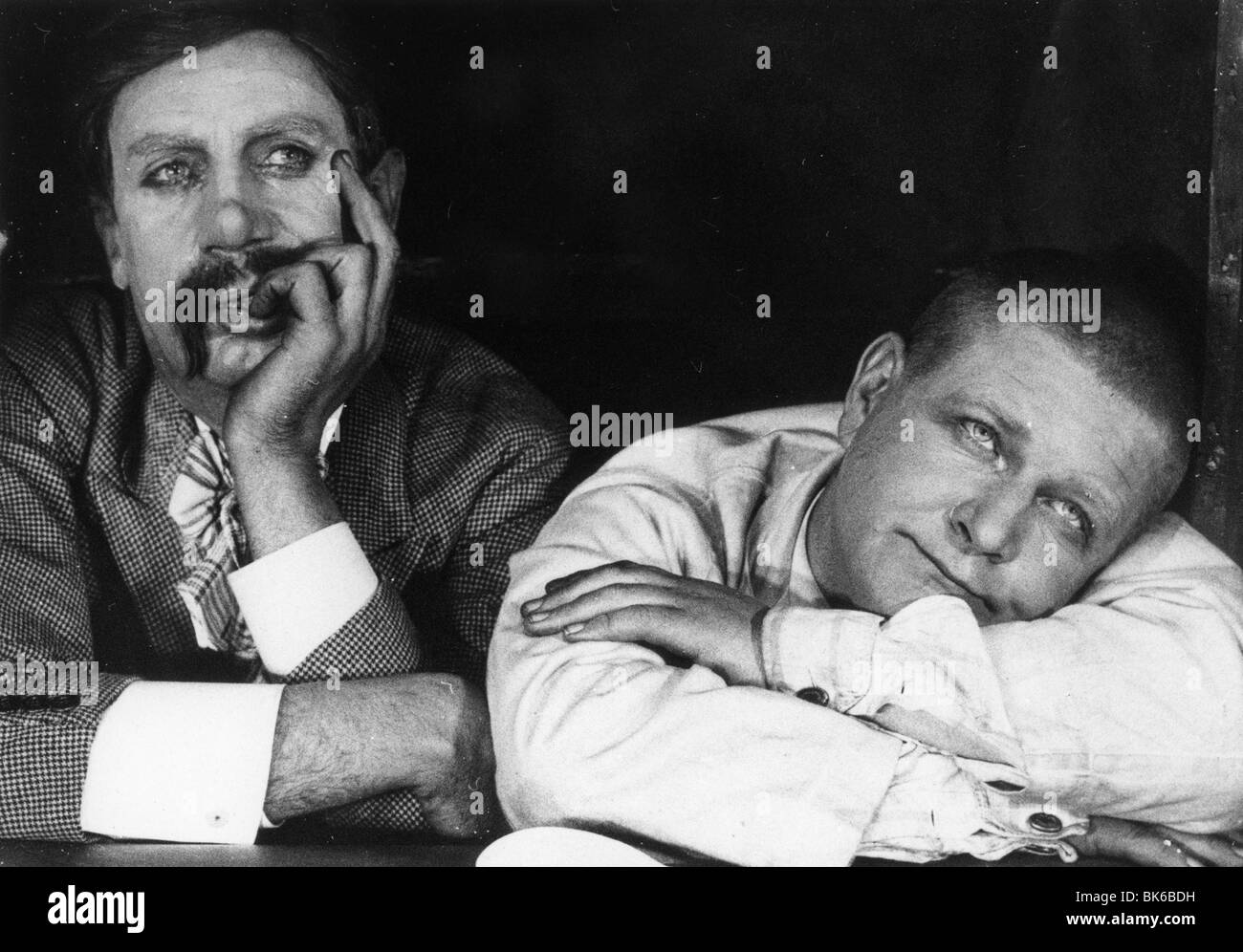 Pat und Patachon Année : 1921-1928 Director : Lau Lauritzen Harald ...