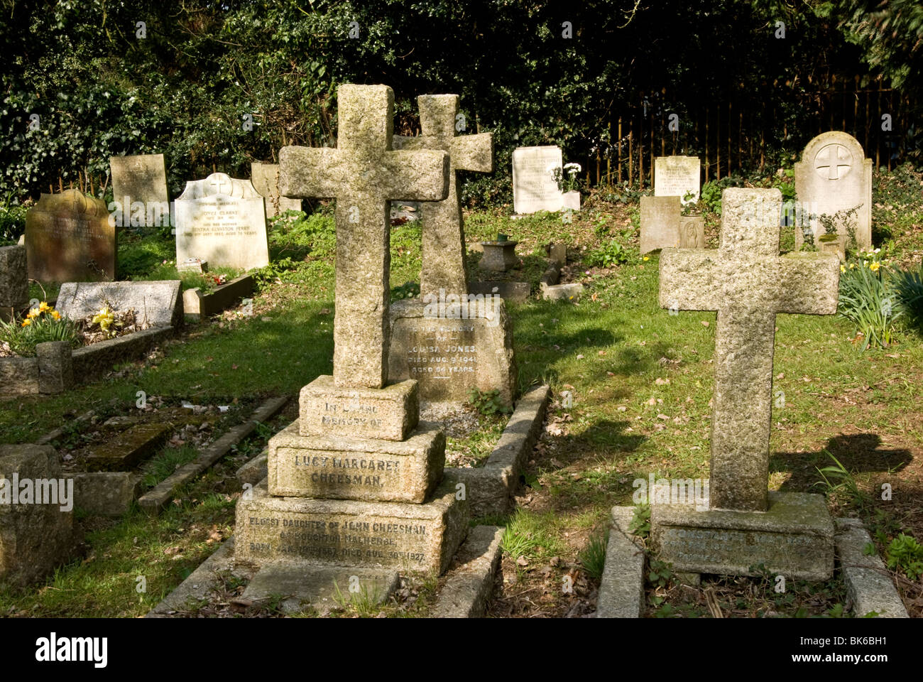 Gravestones in a Kent church yard Stock Photo - Alamy