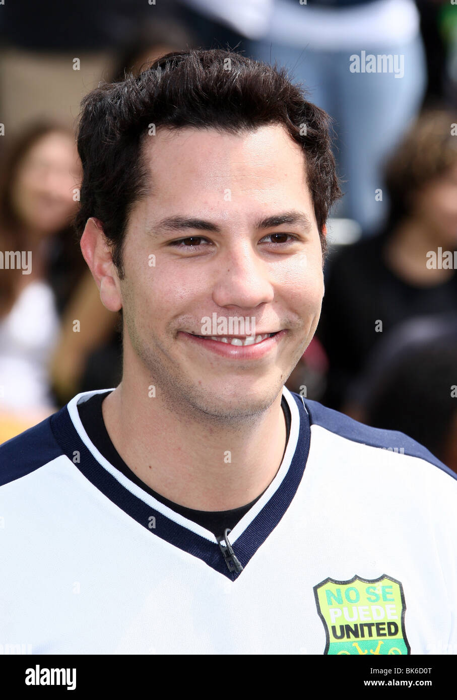 CHRISTIAN CHAVEZ ROCK N GOL MTV TR3S KICKS OFF THE WORLD CUP TV SPECIAL ...