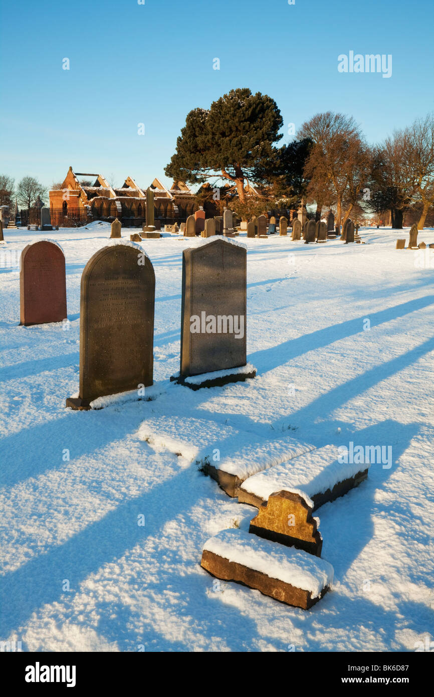 Anfield Cemetry Covered in Snow, Liverpool Merseyside Stock Photo - Alamy