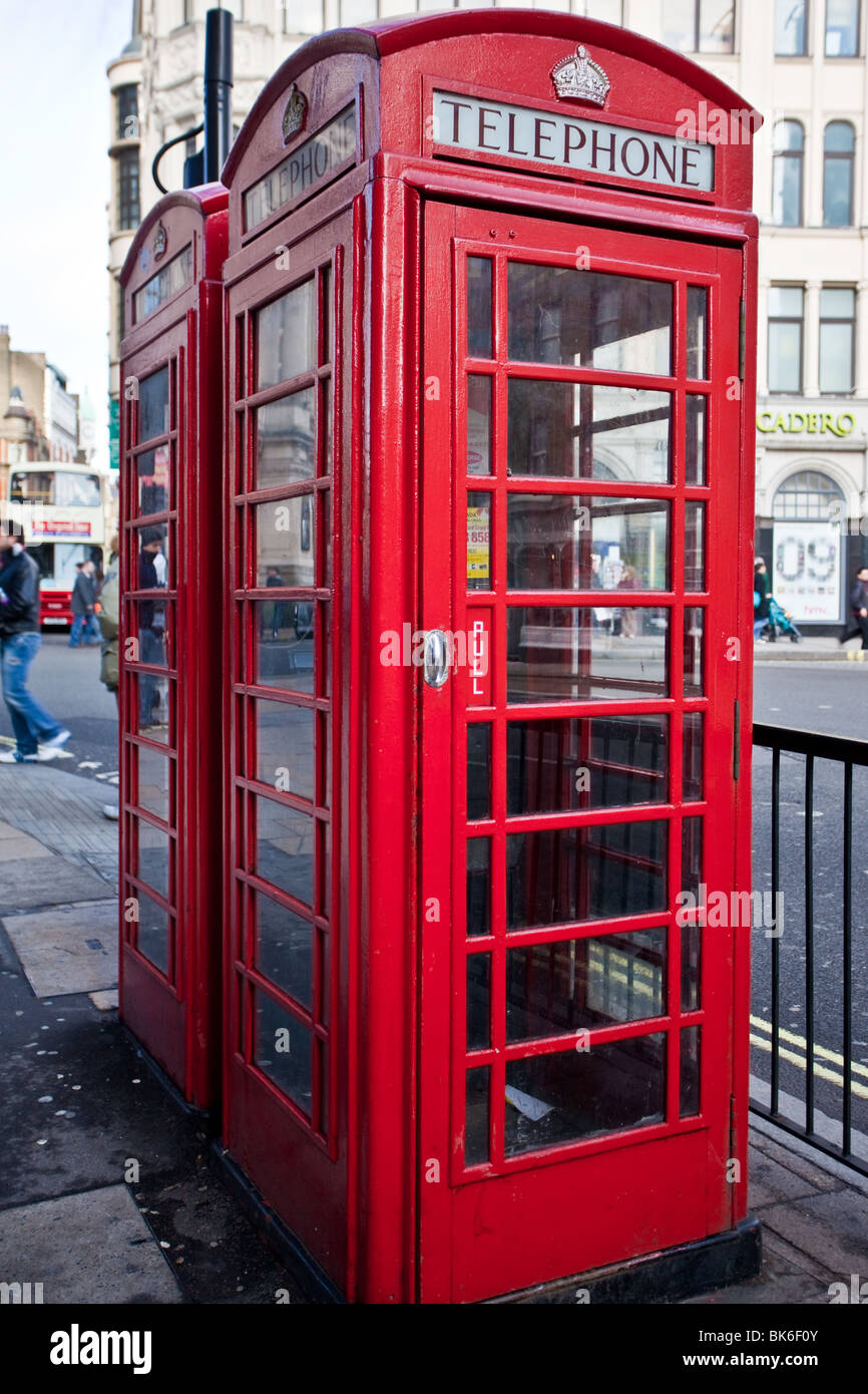 iconic red telephone box in London England Stock Photo - Alamy