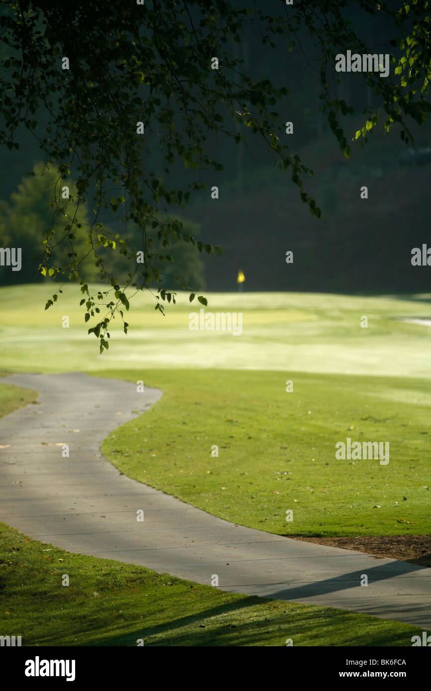 Golf cart path hi-res stock photography and images - Alamy