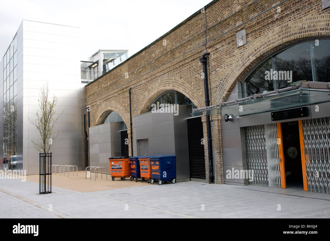 New Hoxton railway station for London Overground Stock Photo - Alamy