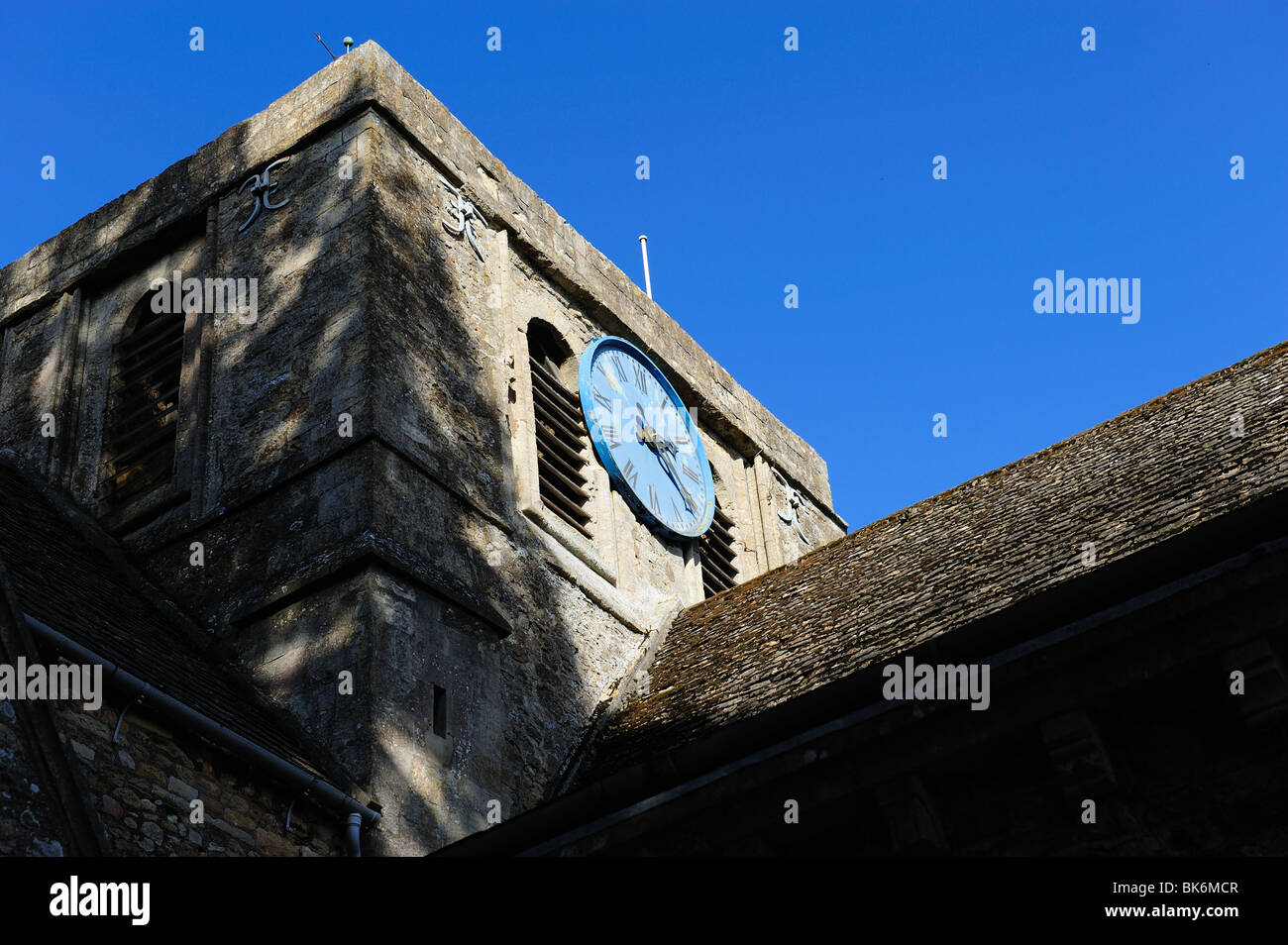 A church clock in Faringdon Stock Photo - Alamy