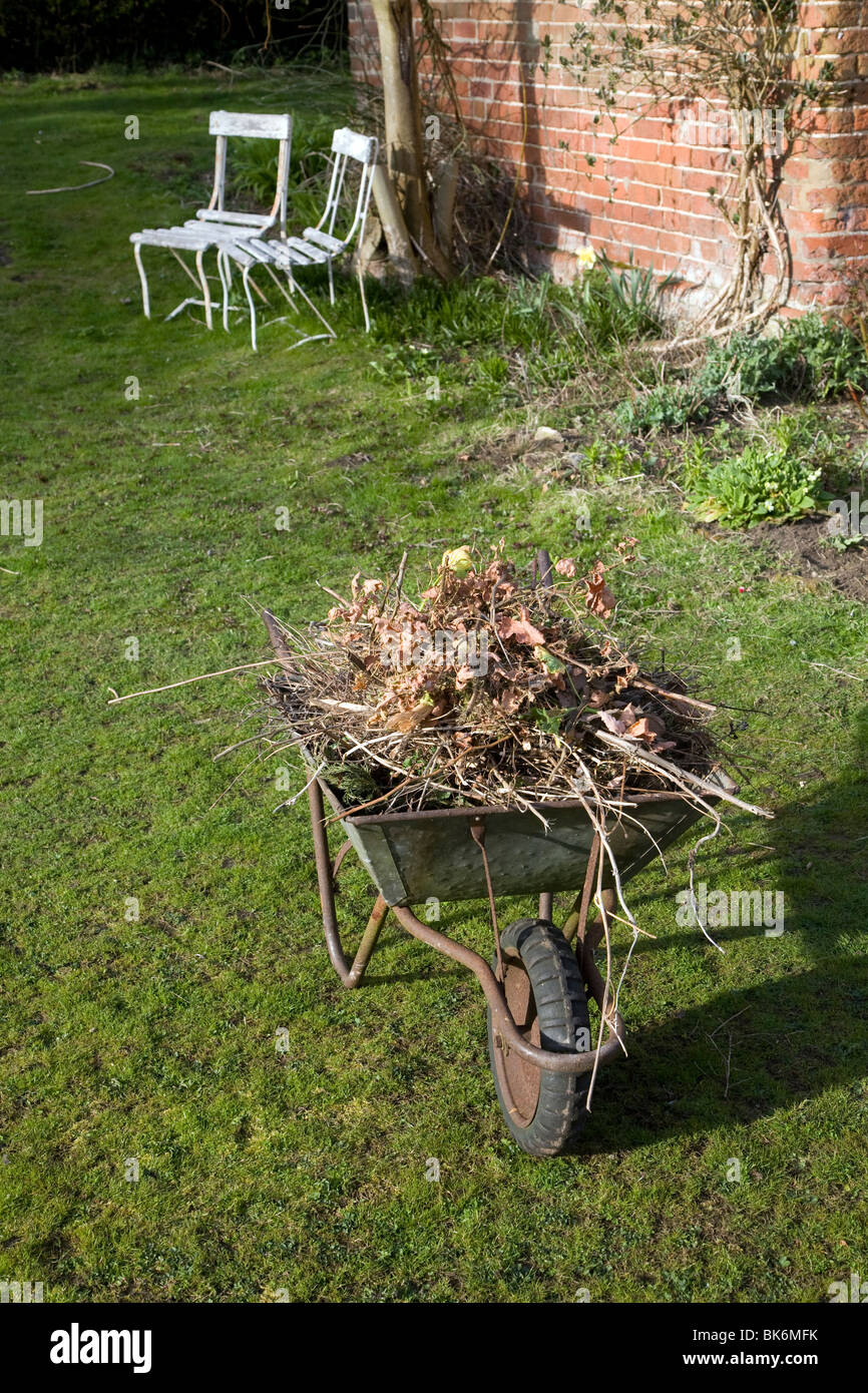 Garden wheelbarrow hi-res stock photography and images - Alamy