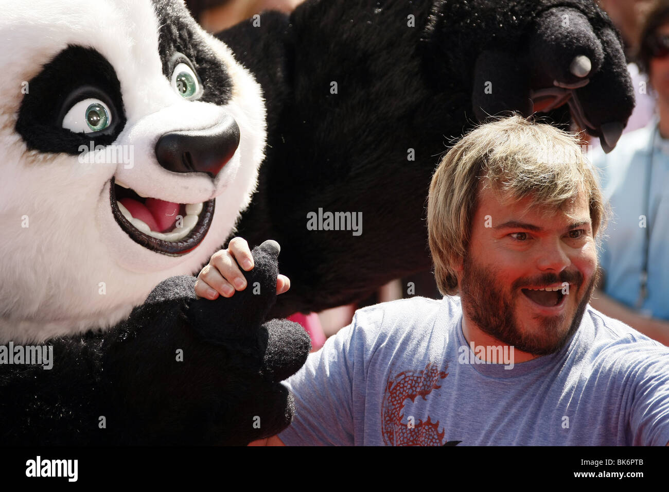 PO & JACK BLACK KUNG FU PANDA LOS ANGELES PREMIERE GRAUMANS CHINESE ...