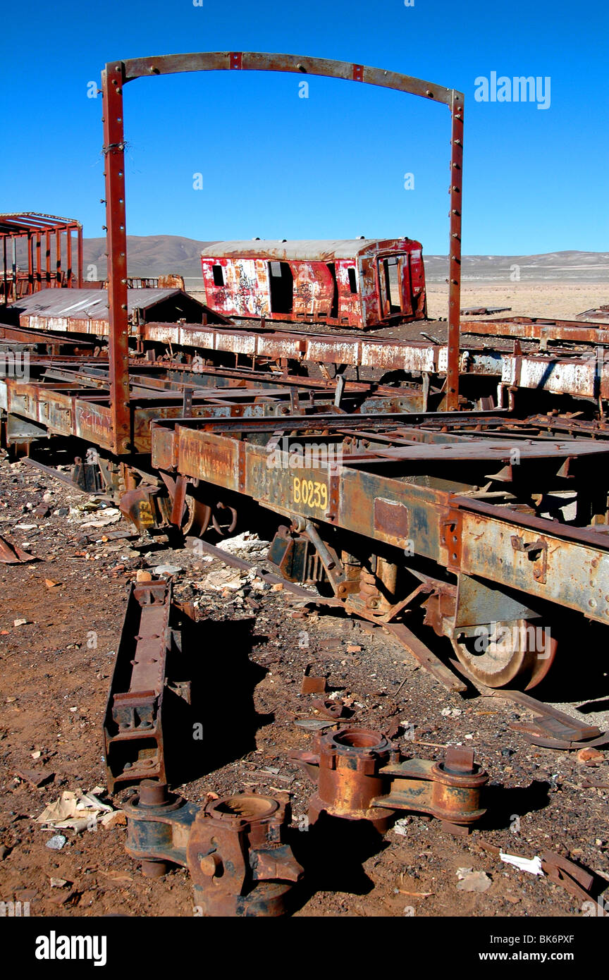 Uyuni train cemetery hi-res stock photography and images - Alamy
