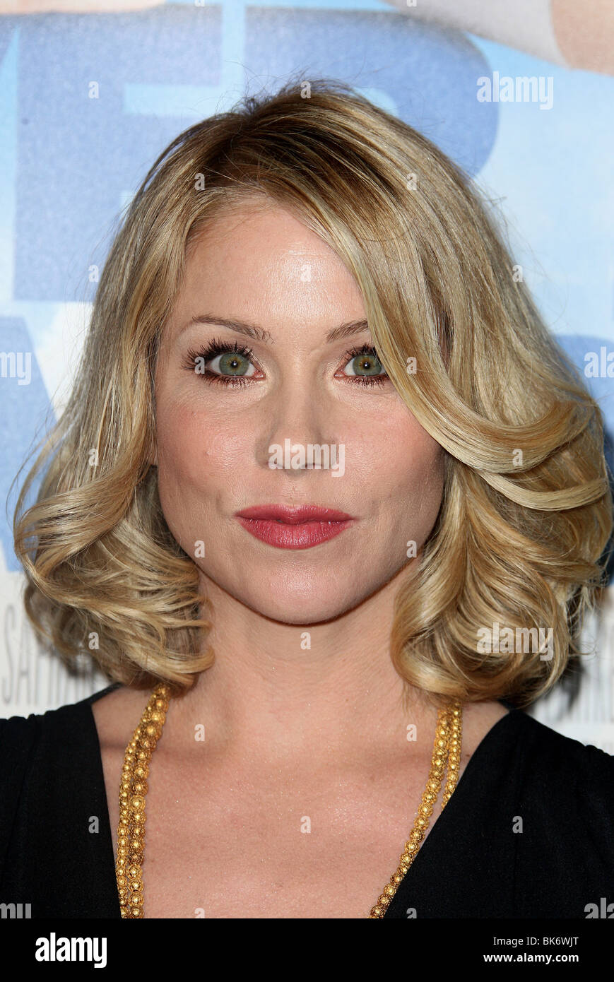 CHRISTINA APPLEGATE OVER HER DEAD BODY LOS ANGELES BENEFIT PREMIERE ...
