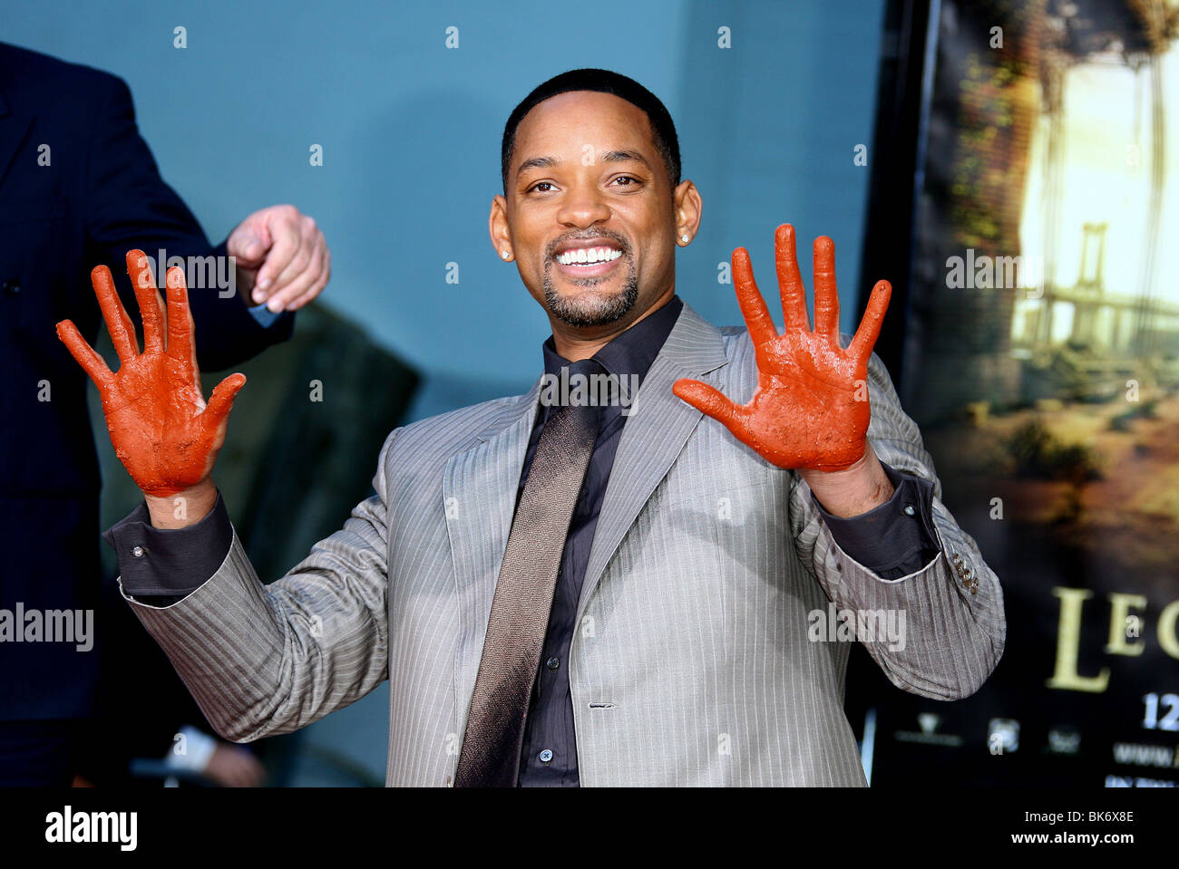 WILL SMITH WILL SMITH HAND AND FOOTPRINT CEREMONY GRAUMANS CHINESE ...