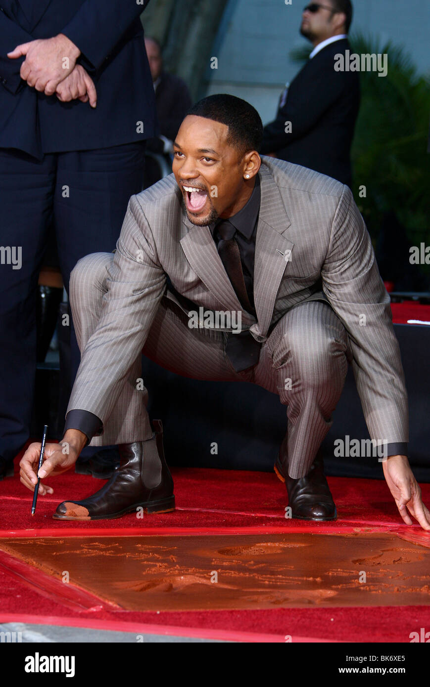 WILL SMITH WILL SMITH HAND AND FOOTPRINT CEREMONY GRAUMANS CHINESE ...