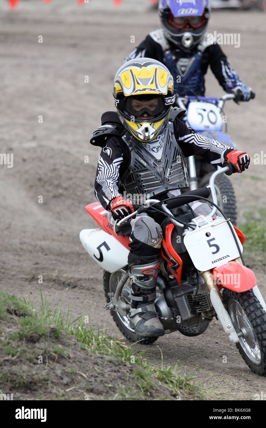 Winning race child hi-res stock photography and images - Alamy