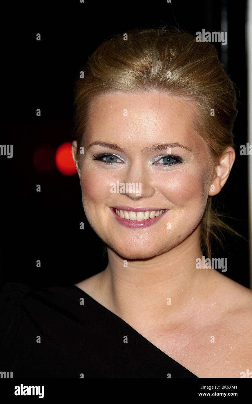 Cecelia ahern hi-res stock photography and images - Alamy