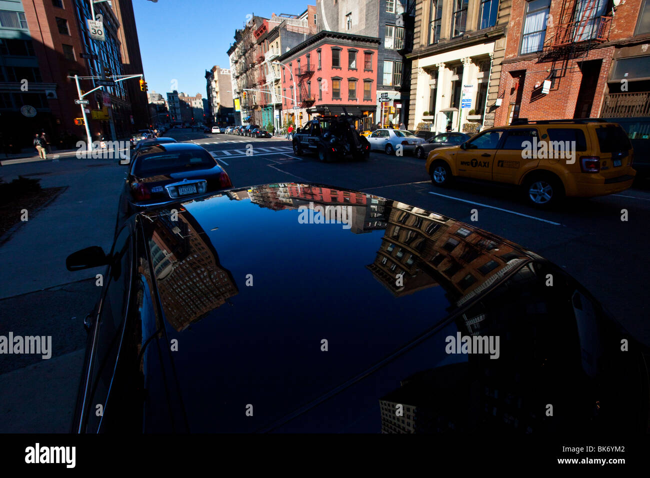 Livery cab nyc hi-res stock photography and images - Alamy
