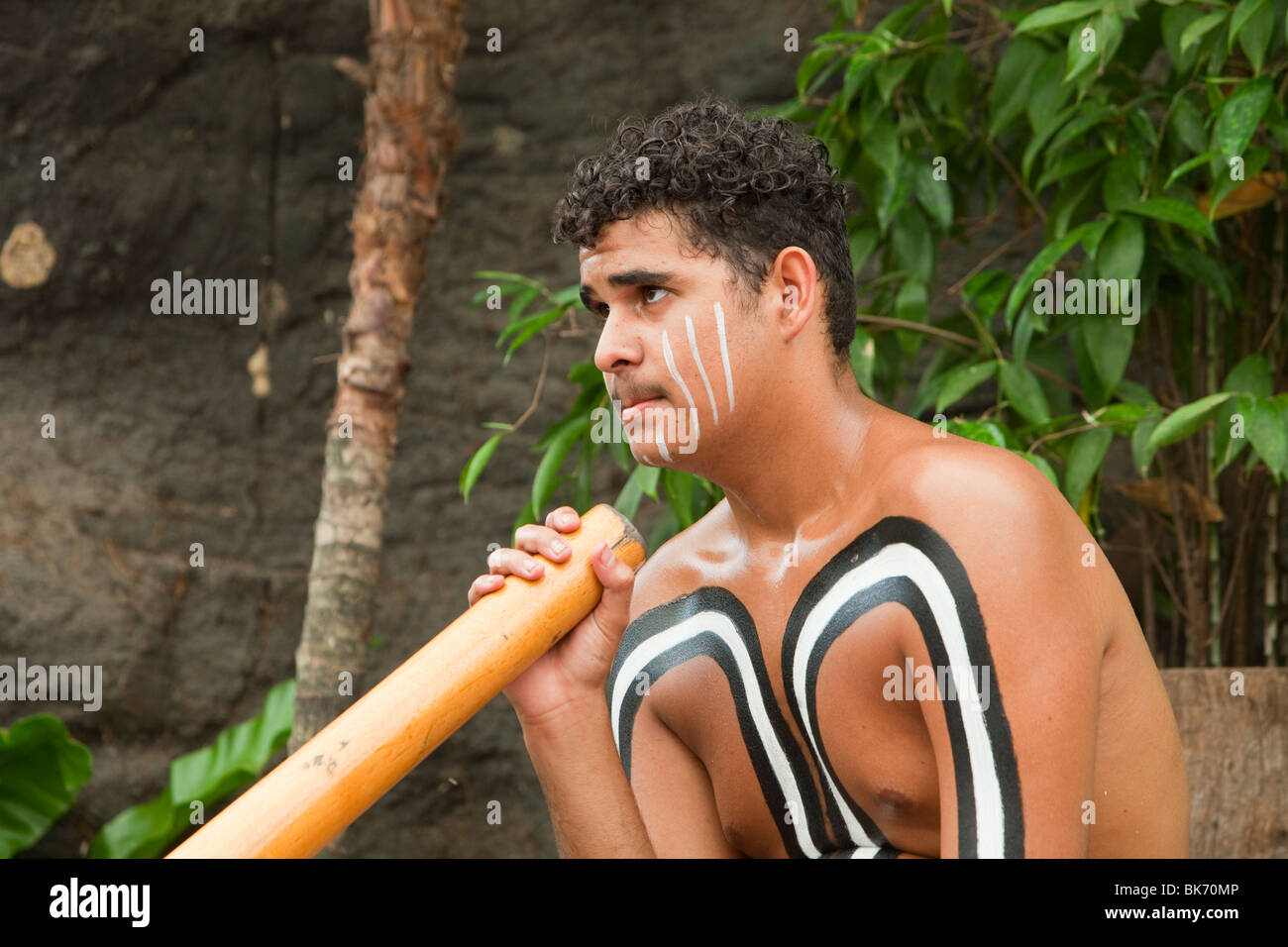 Aborigini hi-res stock photography and images - Alamy