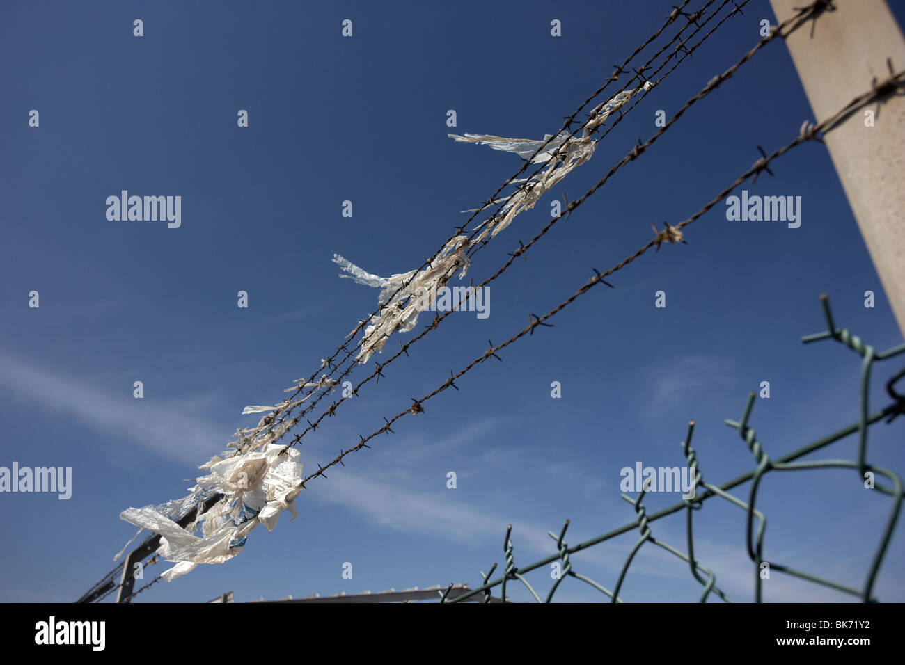 Plastic pollution plastic bags uk hi-res stock photography and images ...