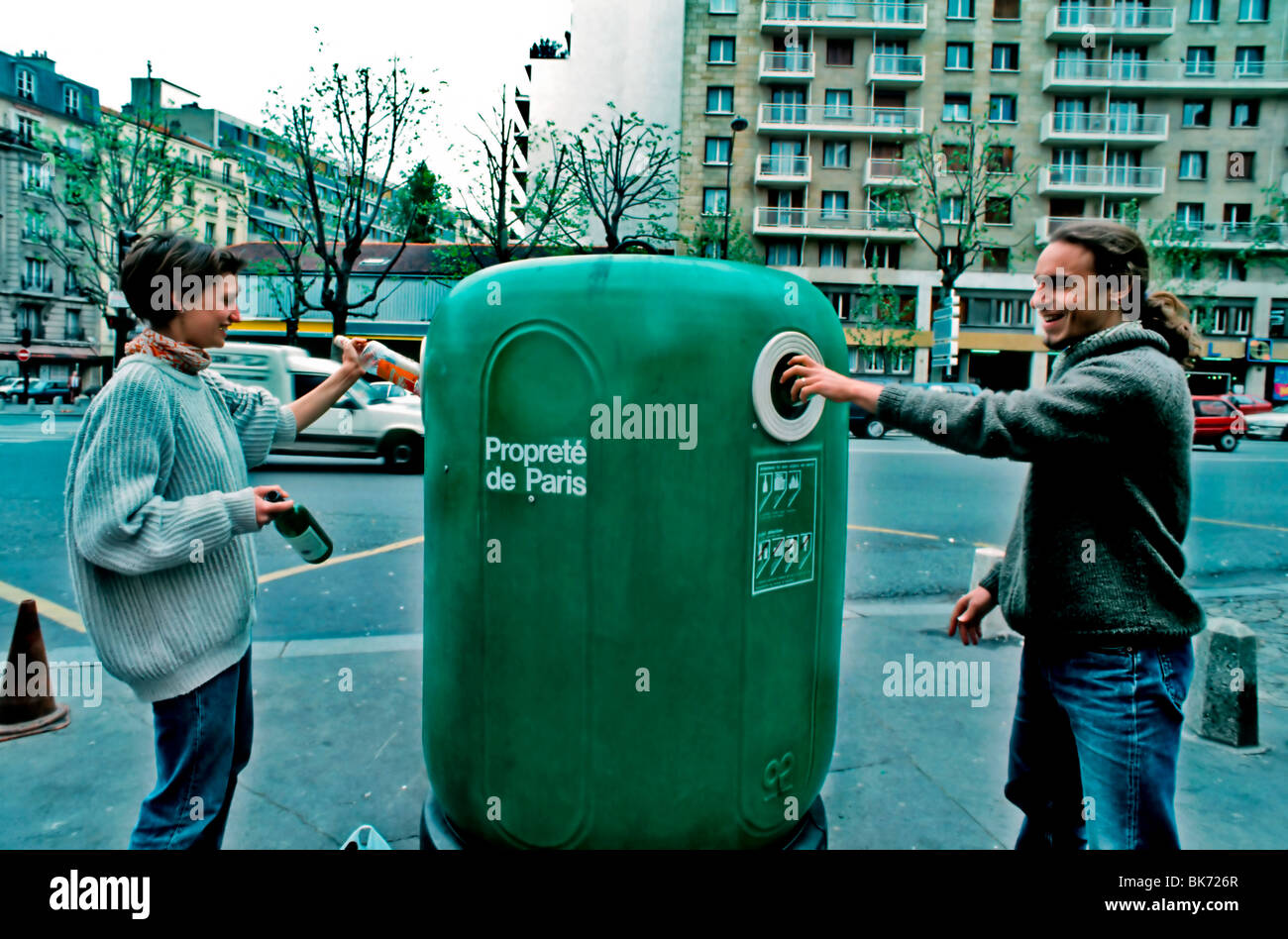 Paris france recycling bins paris hi-res stock photography and images ...