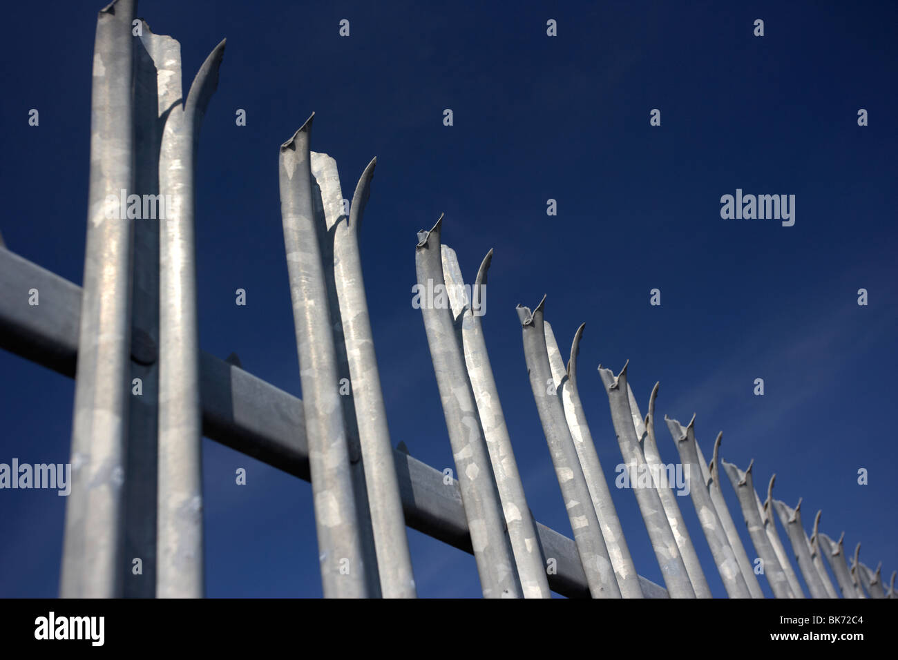 Spiked fence hi-res stock photography and images - Alamy