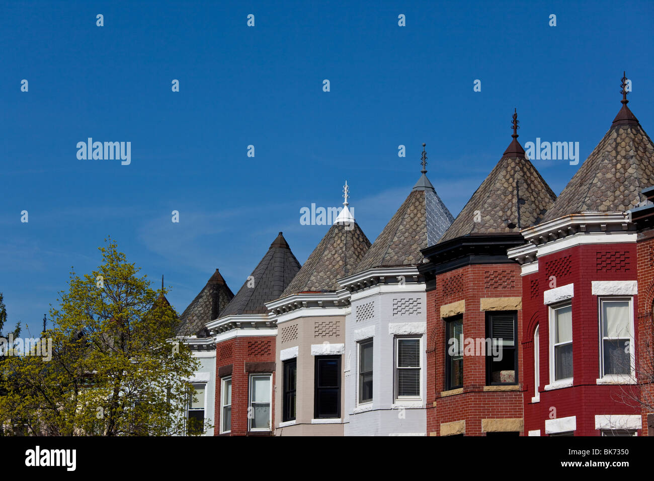 Dc row houses hi-res stock photography and images - Alamy