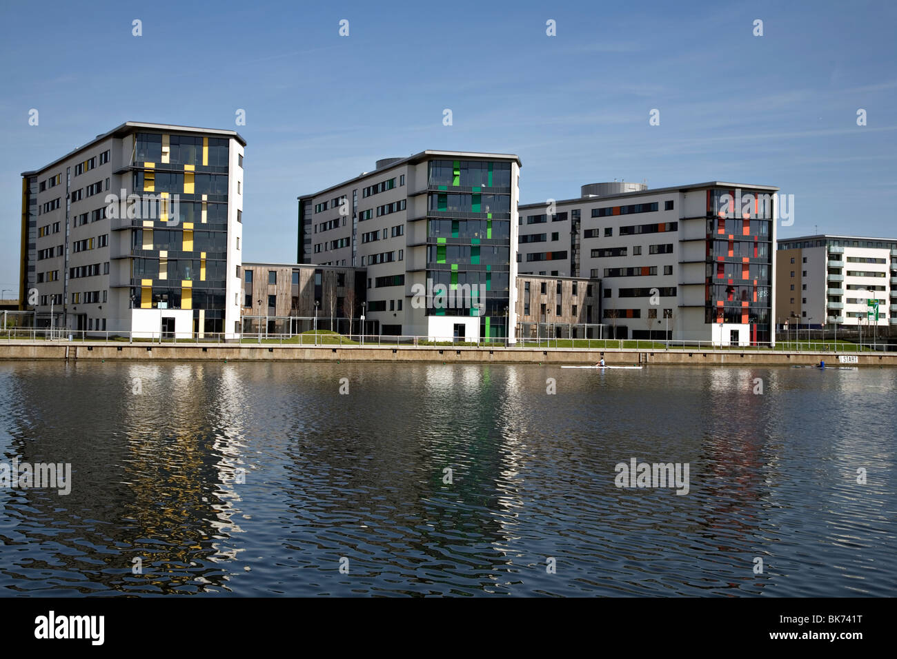 new homes on the royal docks at silvertown london Stock Photo - Alamy