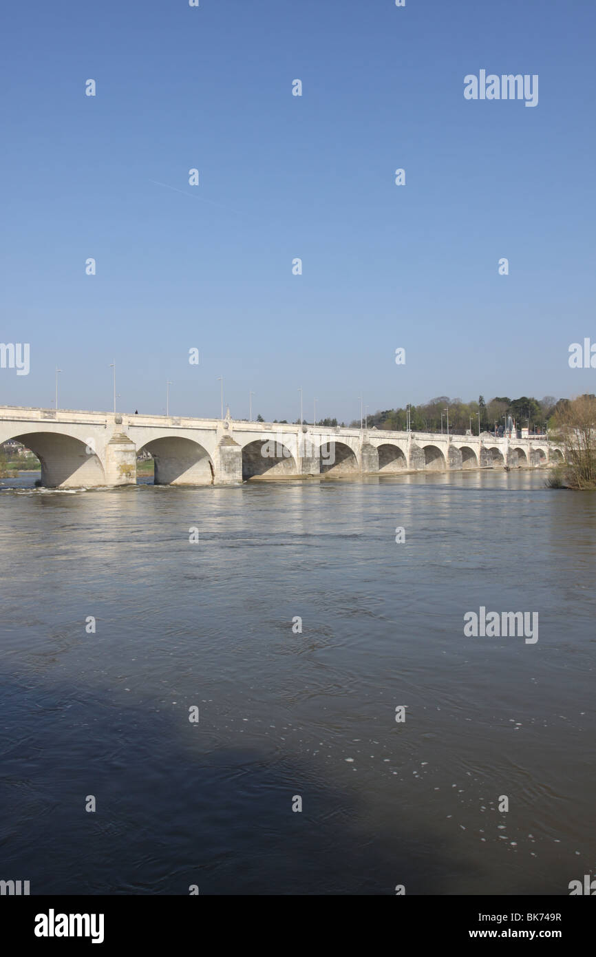 Bridge loire tours valley hi-res stock photography and images - Alamy