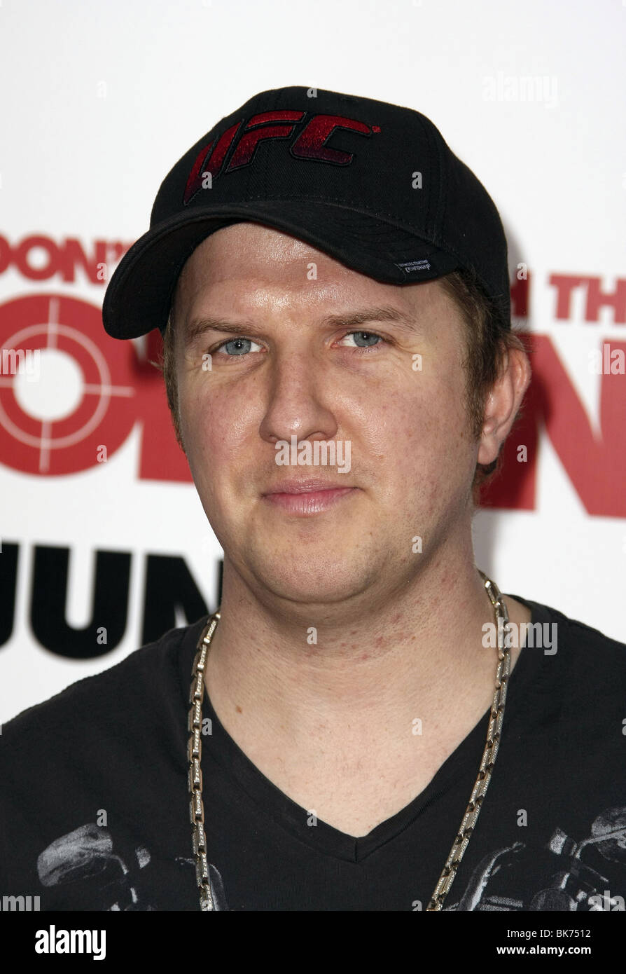 NICK SWARDSON YOU DO'T MESS WITH THE ZOHAN WORLD PREMIERE GRAUMANS ...