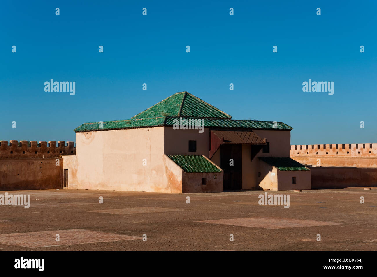 Meknes city walls hi-res stock photography and images - Alamy