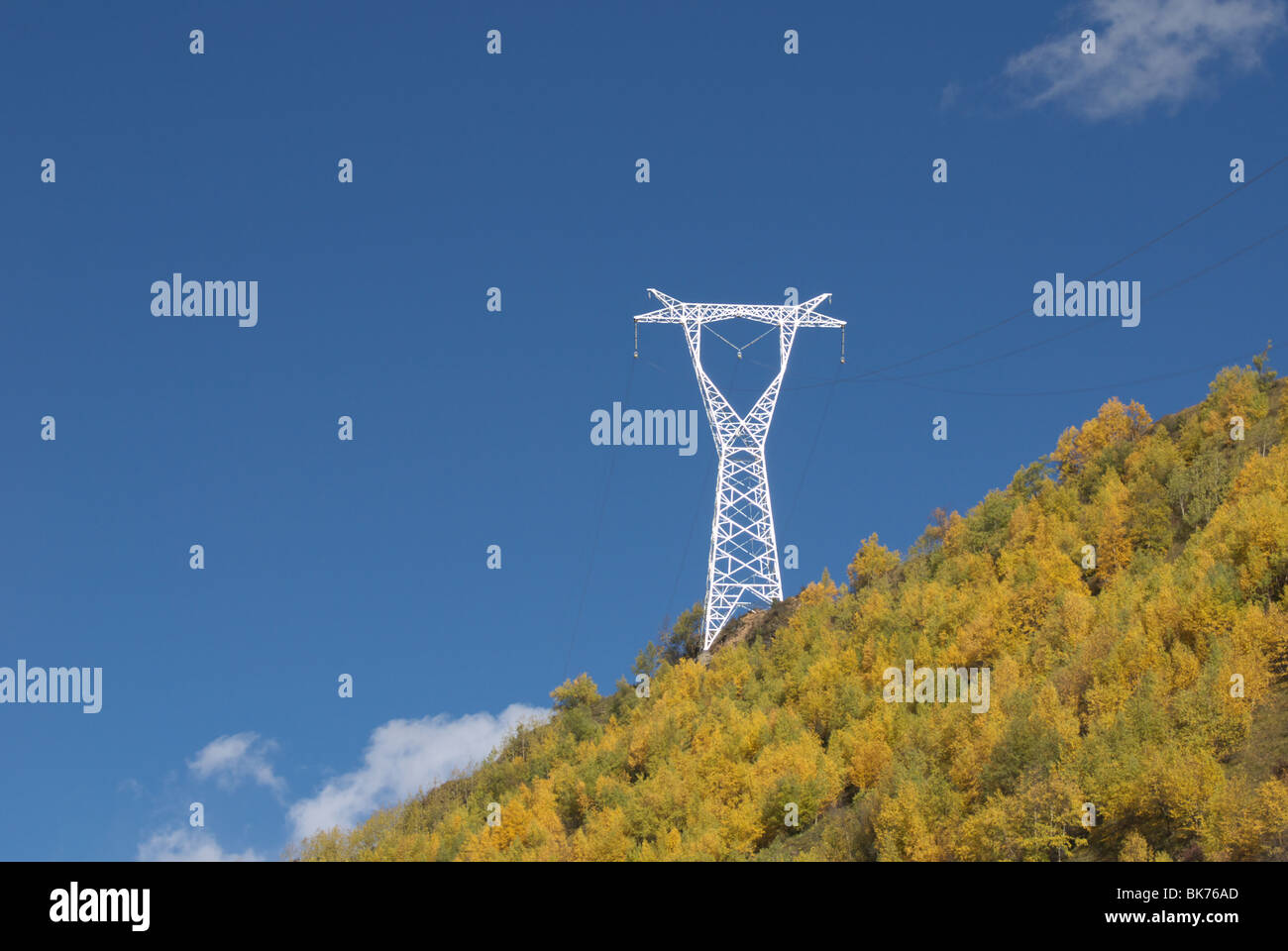 Pylon outdoor hi-res stock photography and images - Alamy
