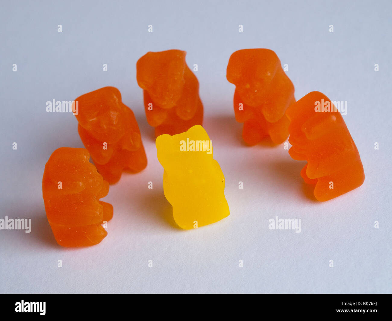 Gummy bear fight hi-res stock photography and images - Alamy