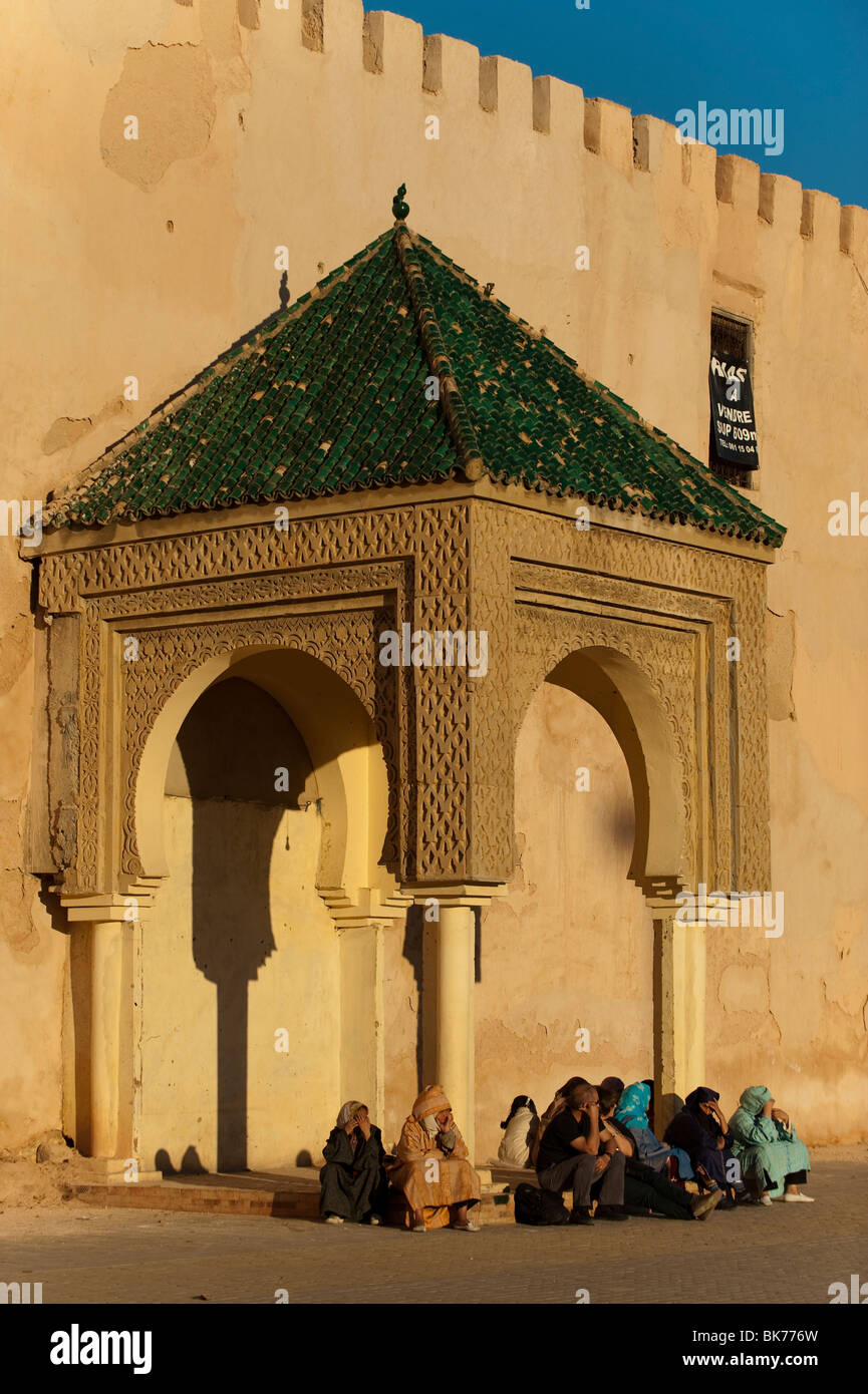 Meknes square el hedim hi-res stock photography and images - Alamy