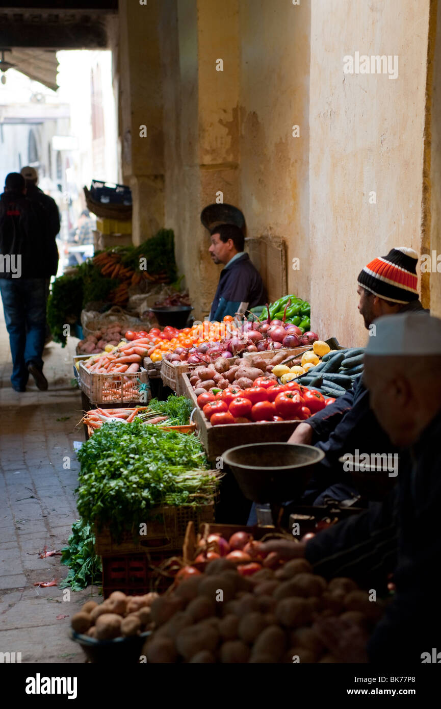 Street market, medina, Fes, Morocco Stock Photo - Alamy