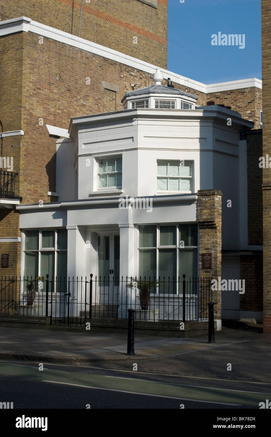 Borough road hi-res stock photography and images - Alamy