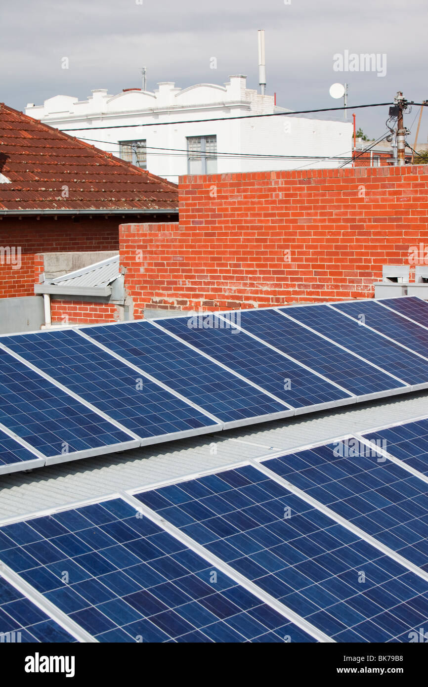 Solar panel shop hi-res stock photography and images - Alamy