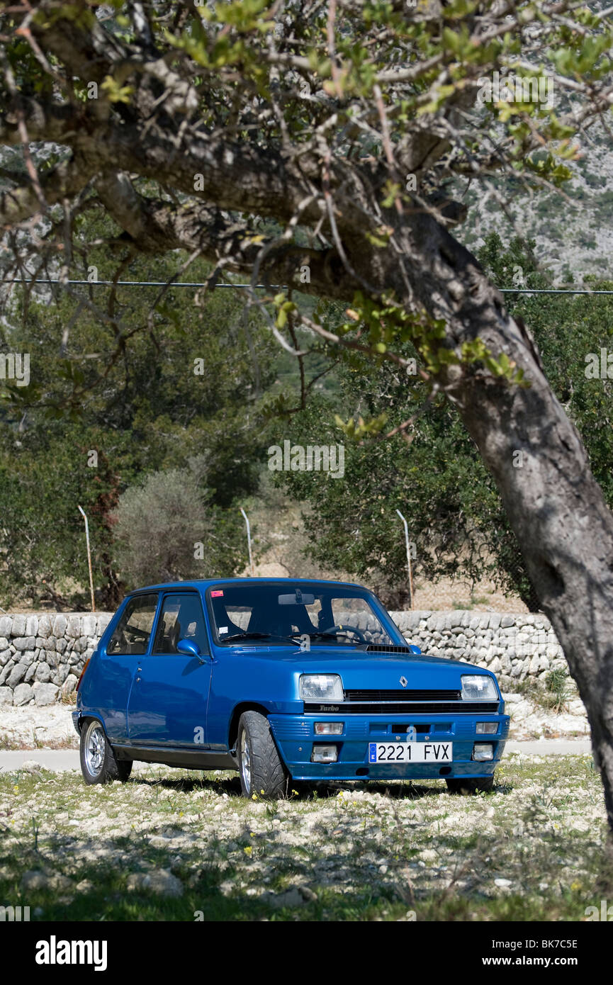 Renault 5 turbo hi-res stock photography and images - Alamy