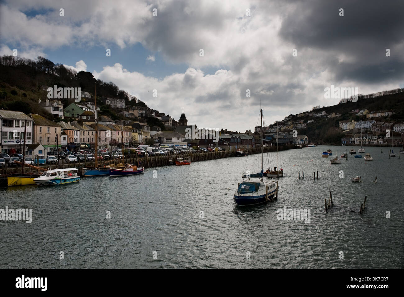 Looe River in Cornwall. Photo by Gordon Scammell Stock Photo - Alamy