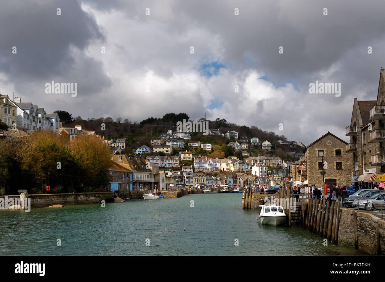 The River Looe in Cornwall. Photo by Gordon Scammell Stock Photo - Alamy