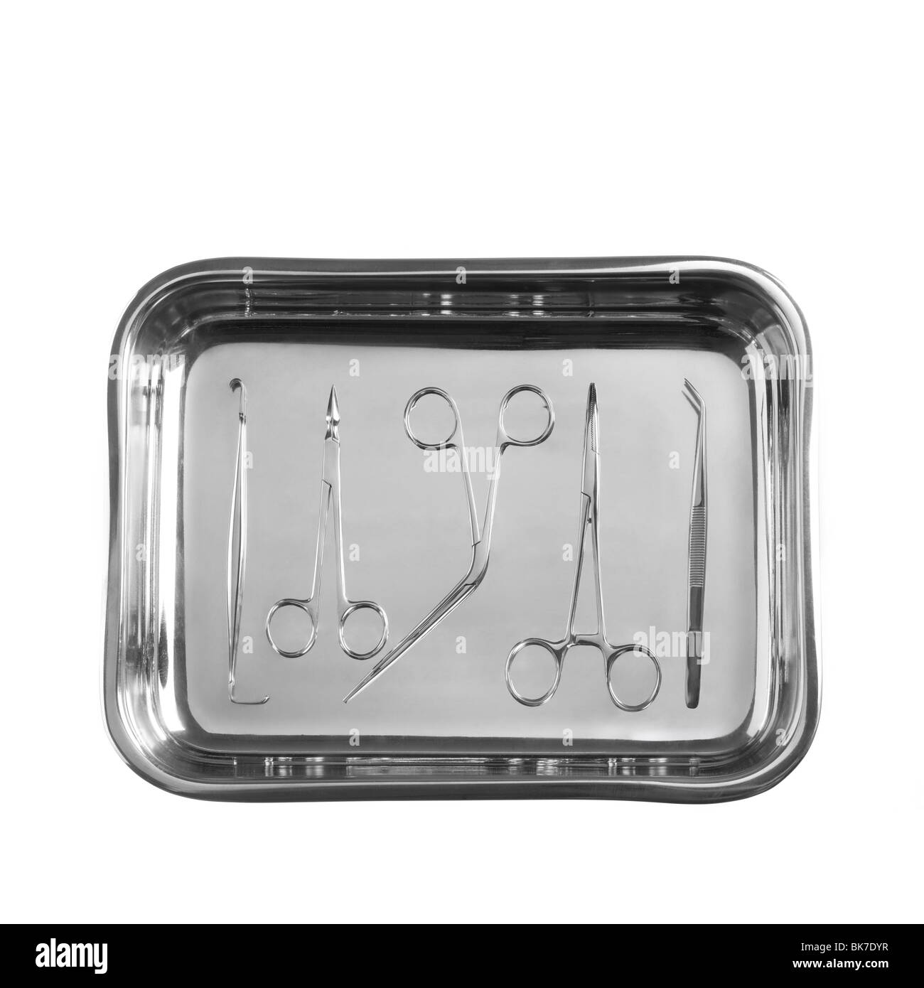 Surgical instruments in dish hi-res stock photography and images - Alamy