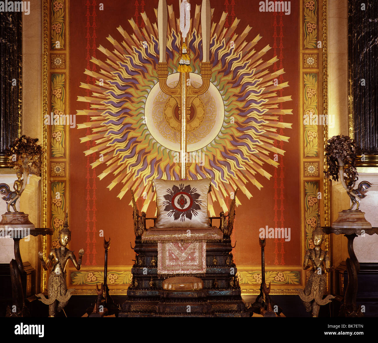Throne in Chakri Mahaprasat at Royal Palace in Bangkok, Thailand ...