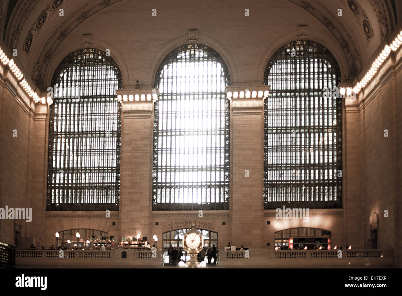 Grand central station new york sunlight hi-res stock photography and ...