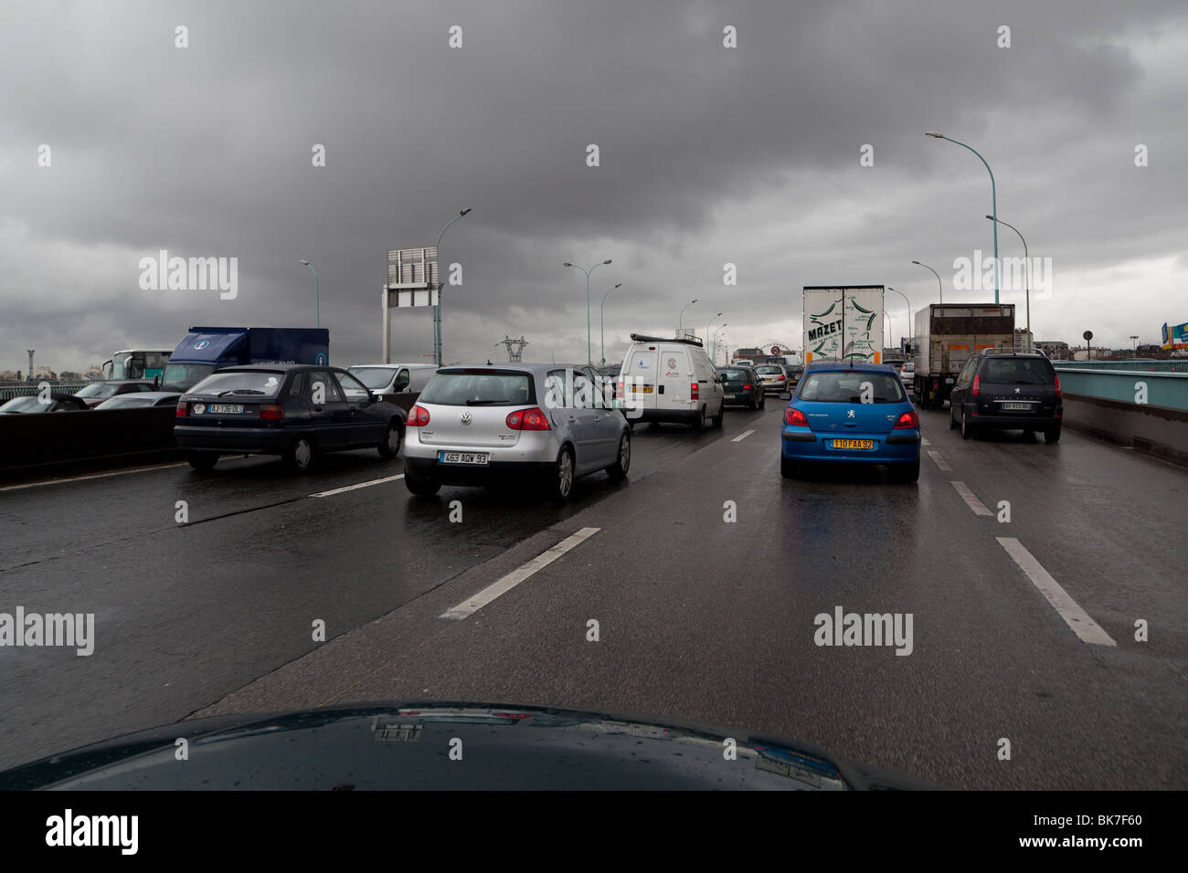Heavy traffic on the peripherique Paris , France. Charles Lupica Stock ...