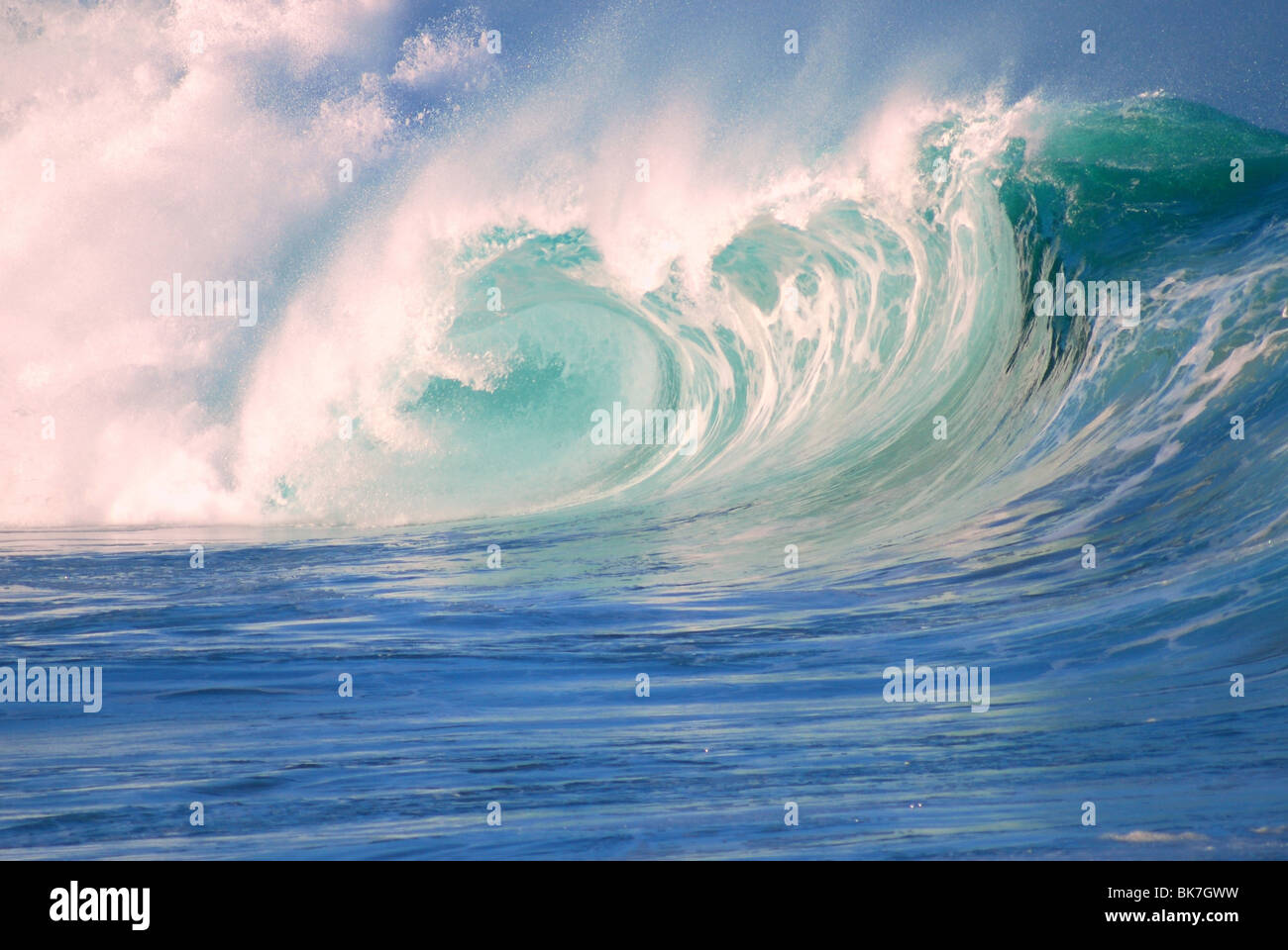 Hawaii shorebreak hi-res stock photography and images - Alamy