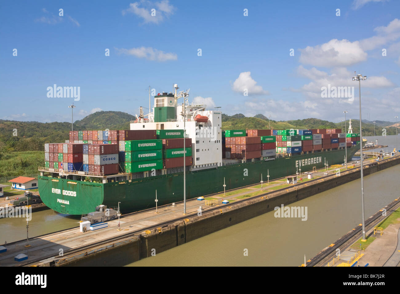 Panama canal container ship hi-res stock photography and images - Alamy