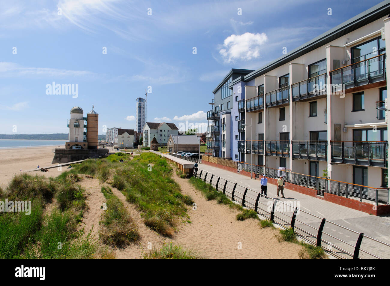Swansea seafront hi-res stock photography and images - Alamy
