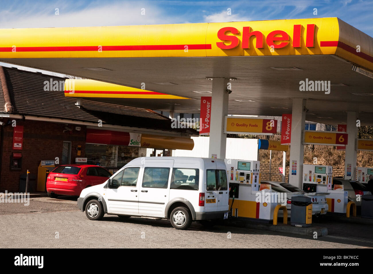 Shell Petrol Station Garage Sign High Resolution Stock Photography and ...