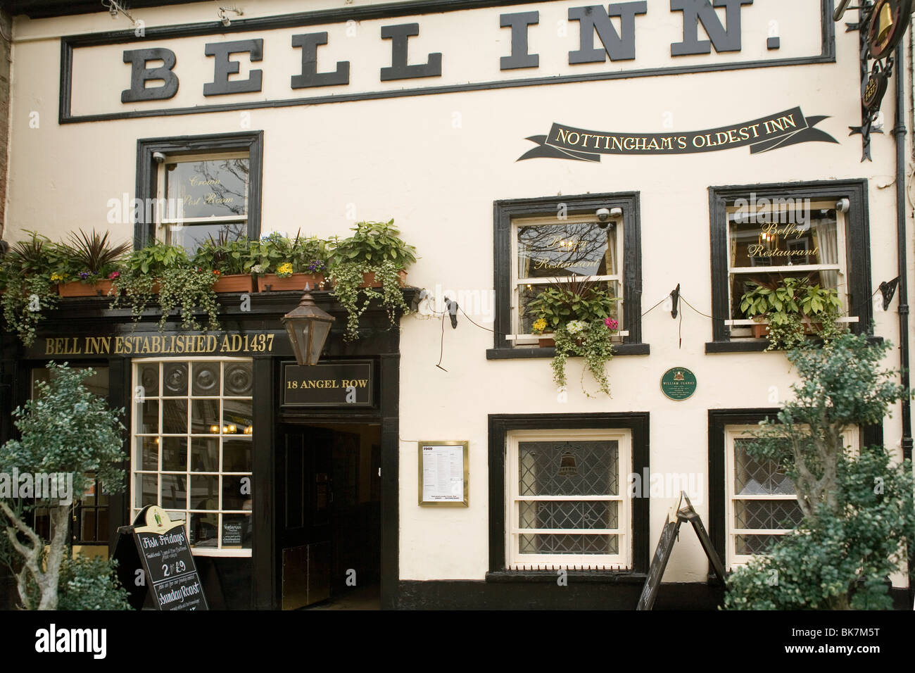 Nottingham oldest inn hi-res stock photography and images - Alamy