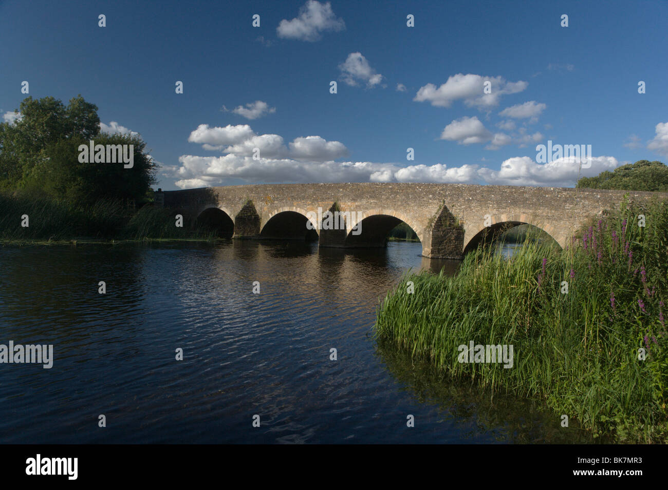 felmersham bridge river ouse Stock Photo - Alamy