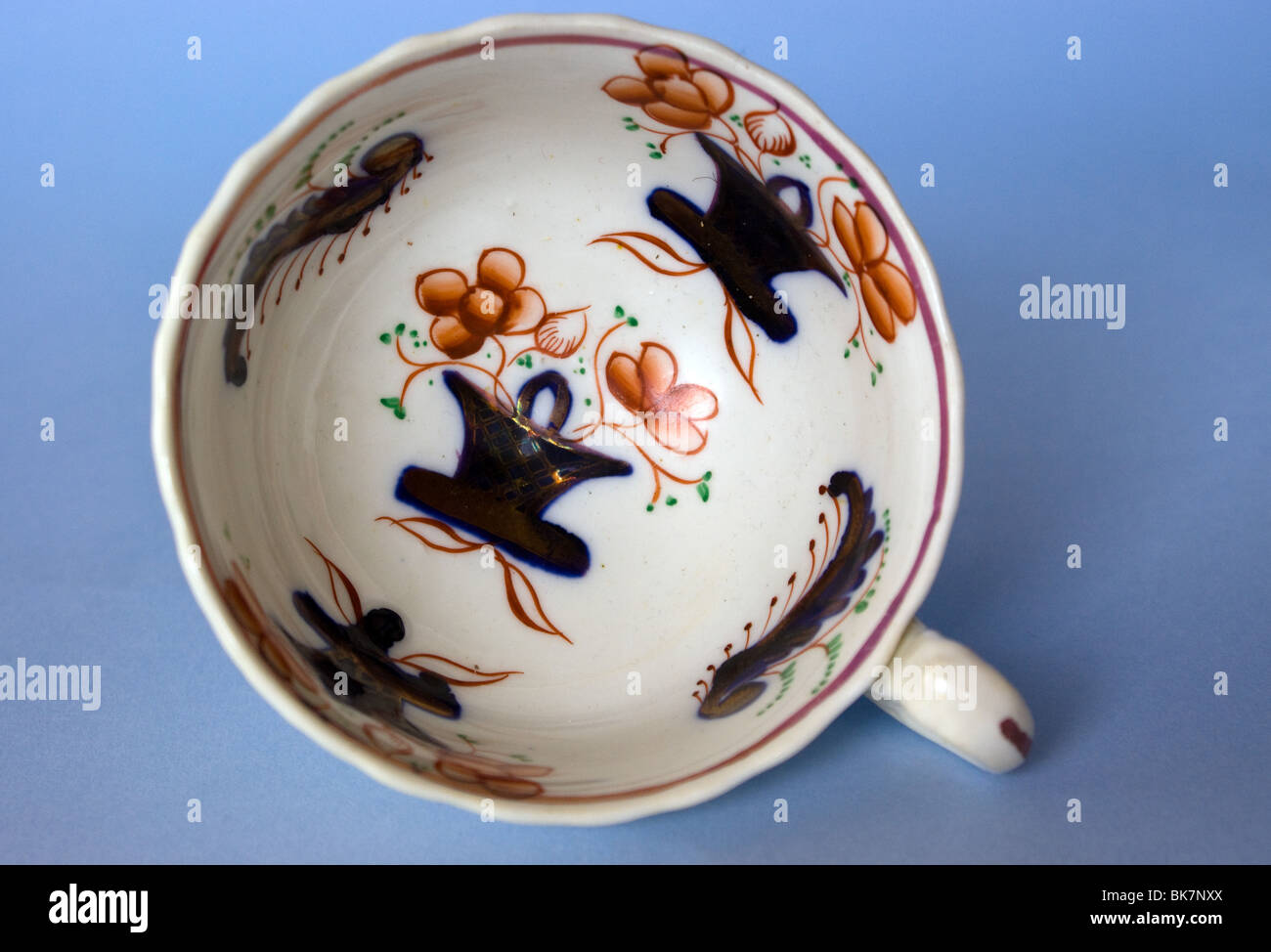 ANTIQUE GAUDY WELSH PATTERN POTTERY TEA CUP Stock Photo - Alamy