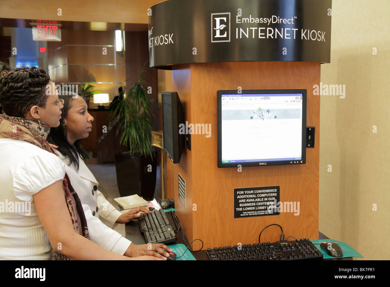 Embassy suites dc hi-res stock photography and images - Alamy