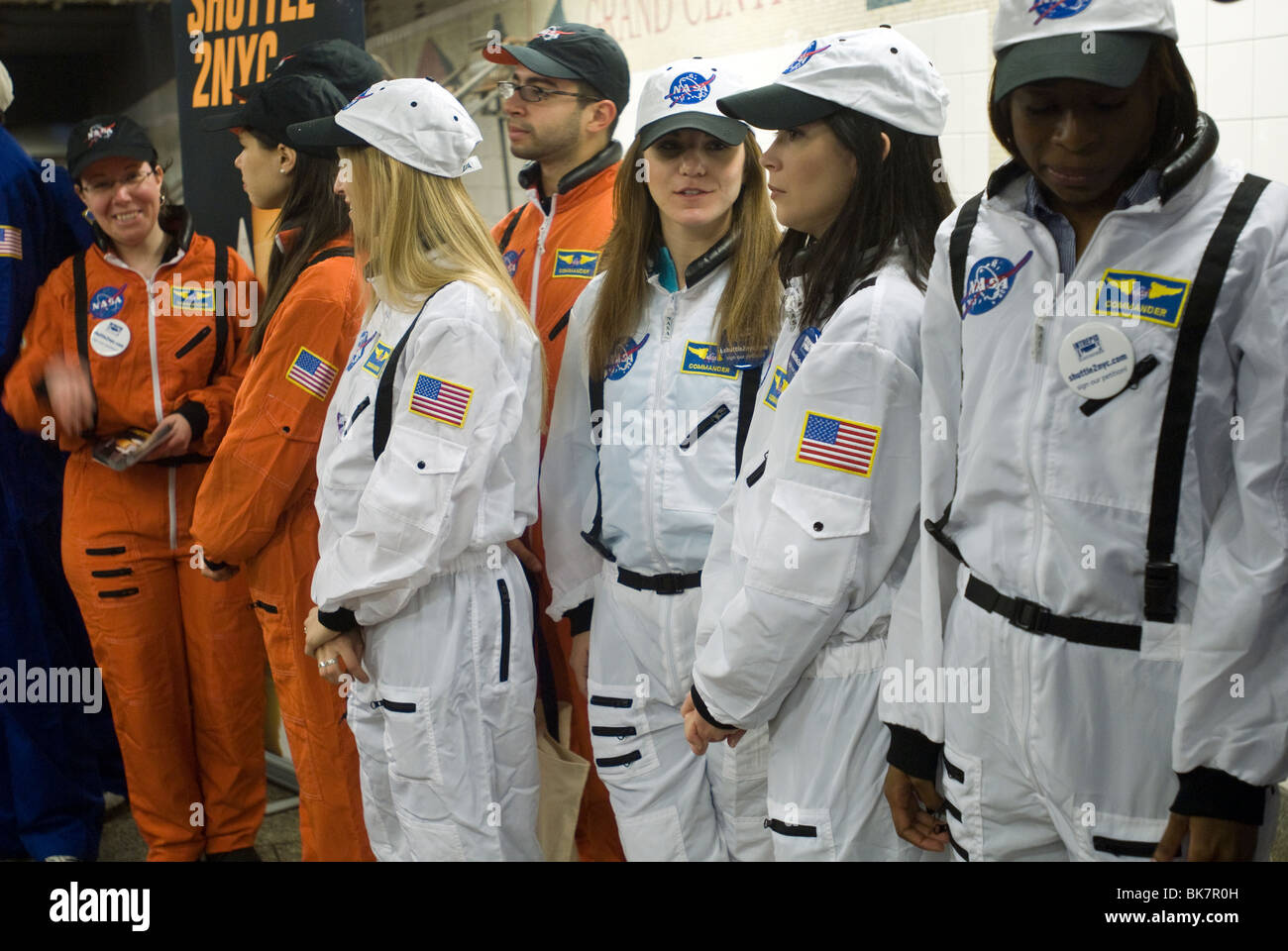 Rally on the subway to land the retiring space shuttle Discovery in New ...